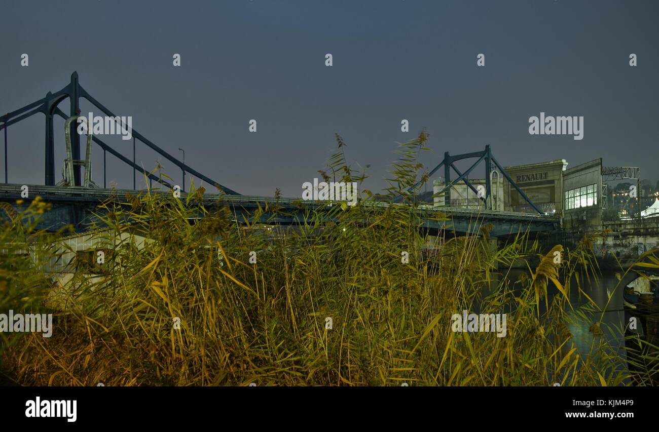 Usine renault de billancourt hi-res stock photography and images - Alamy