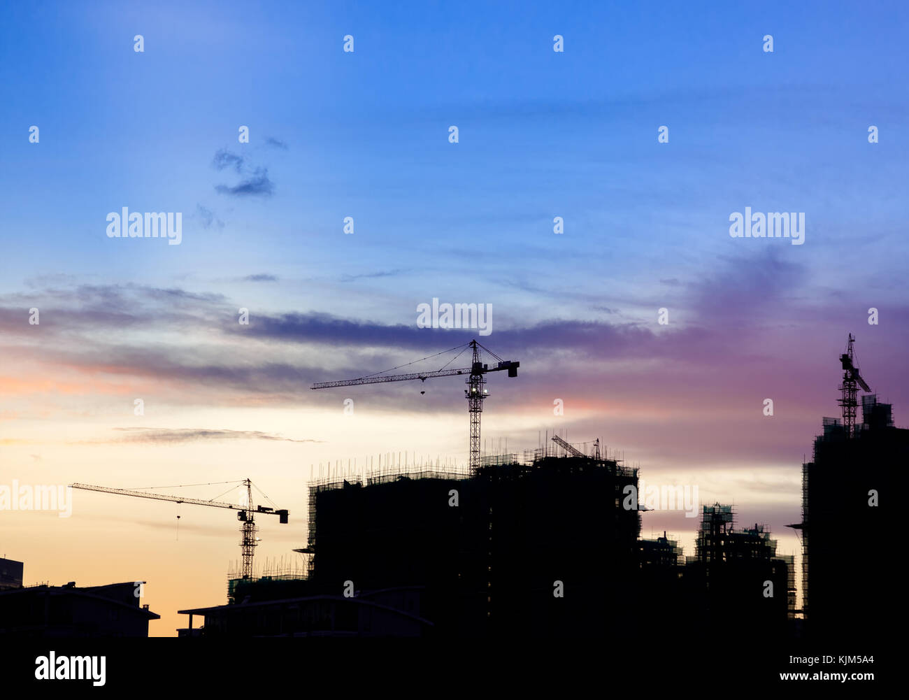 Construction site sunset hi-res stock photography and images - Alamy