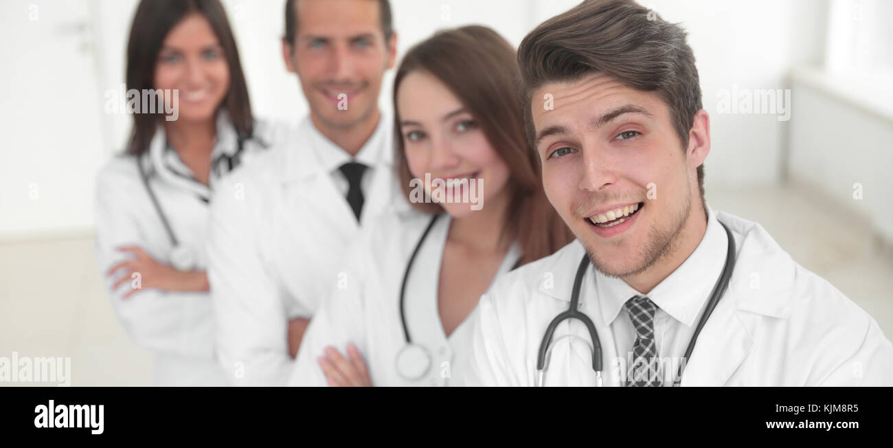 Portrait of confident happy group of doctors Stock Photo - Alamy