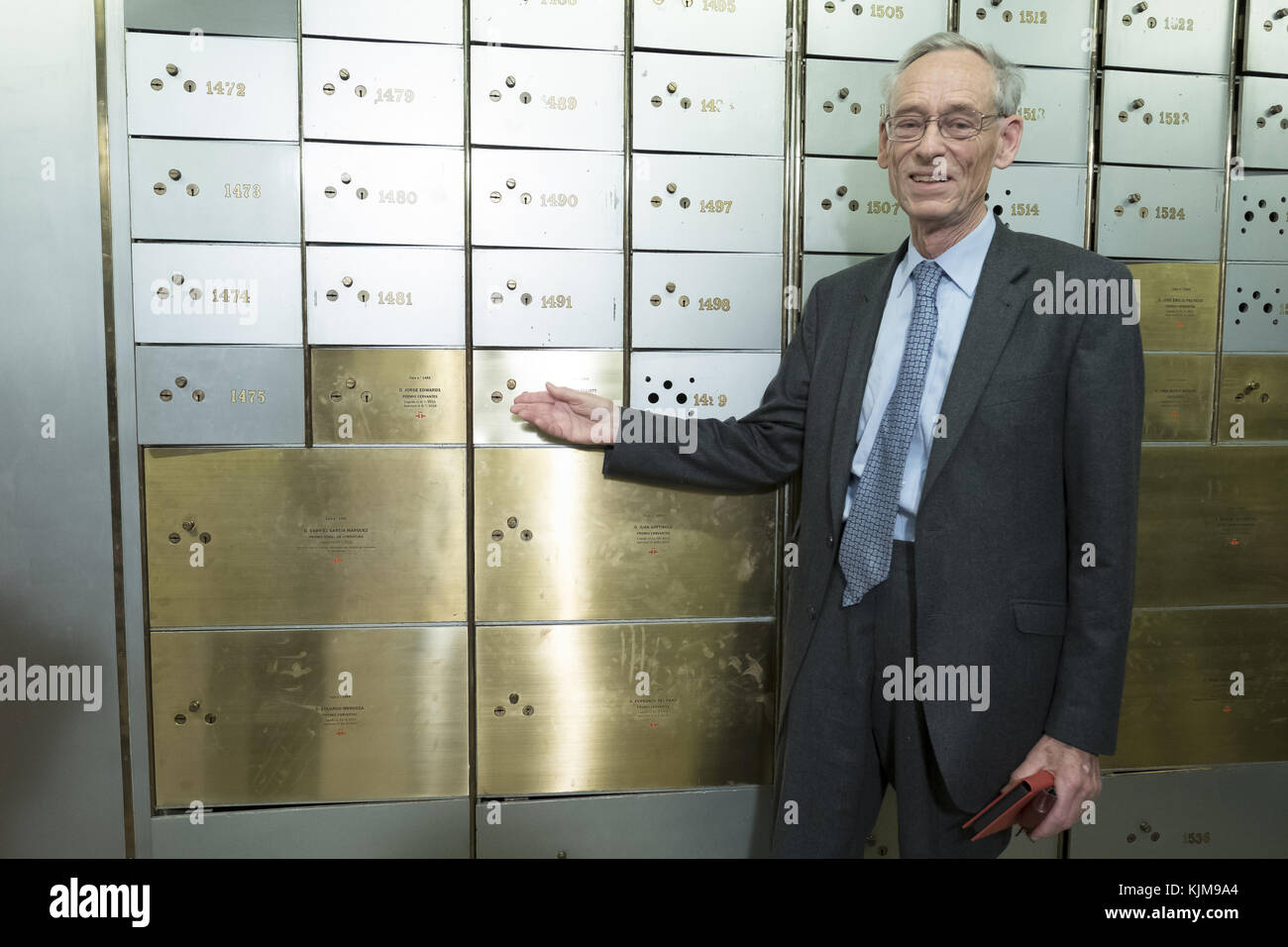 British historian John Elliot leaves his personal legacy at the ...