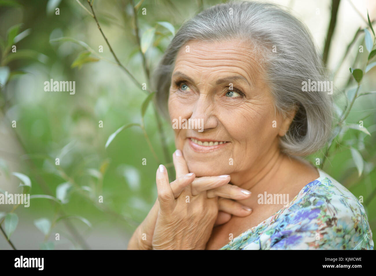 beautiful woman posing Stock Photo - Alamy
