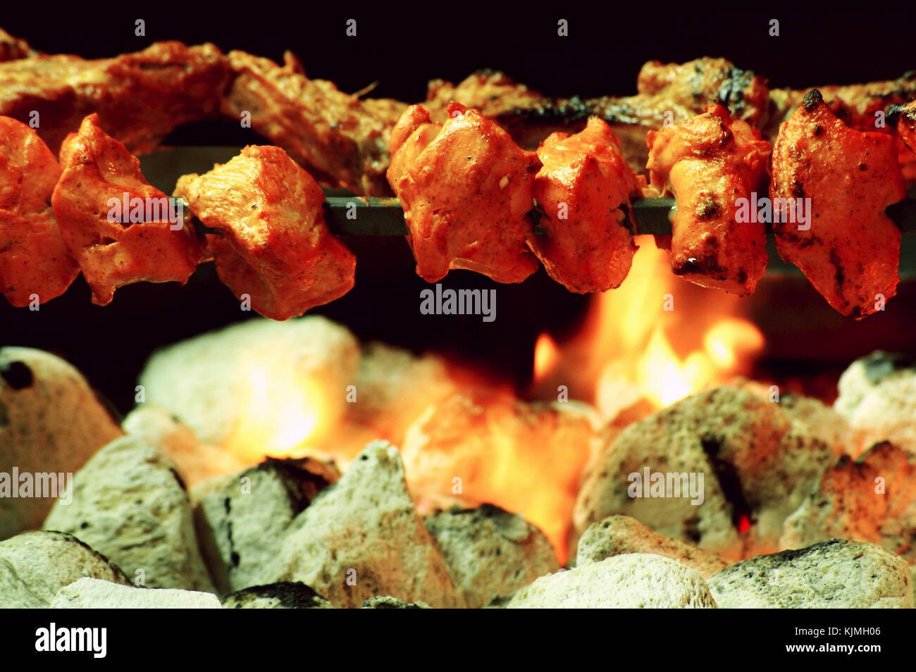 chicken tikka bbq Stock Photo - Alamy