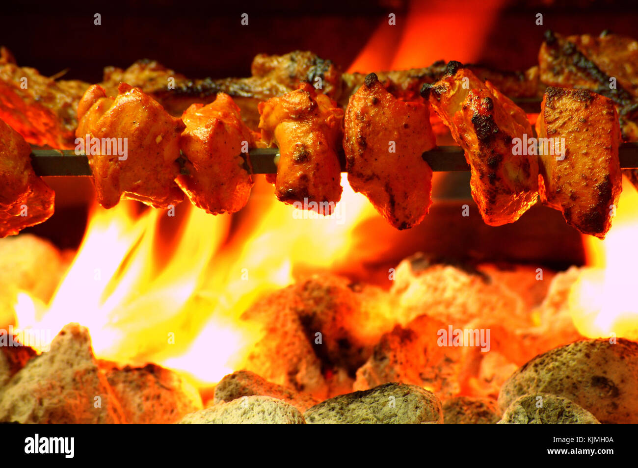 Indian Chicken Tikka Kebab Flame Grilled Stock Photo - Alamy