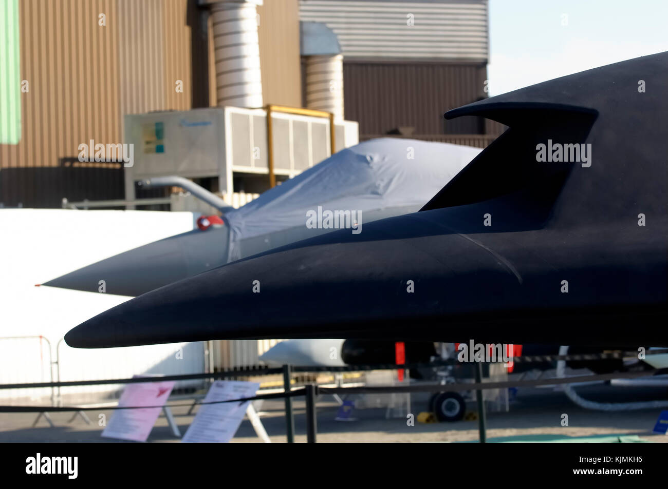nEUROn UAV in static-display with a Rafale nose behind at the 2005 ...