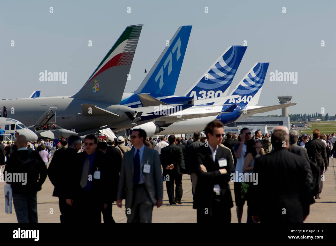 Boeing 767 tanker, Boeing 777-240LR, Airbus A380-800 and Airbus A340 ...