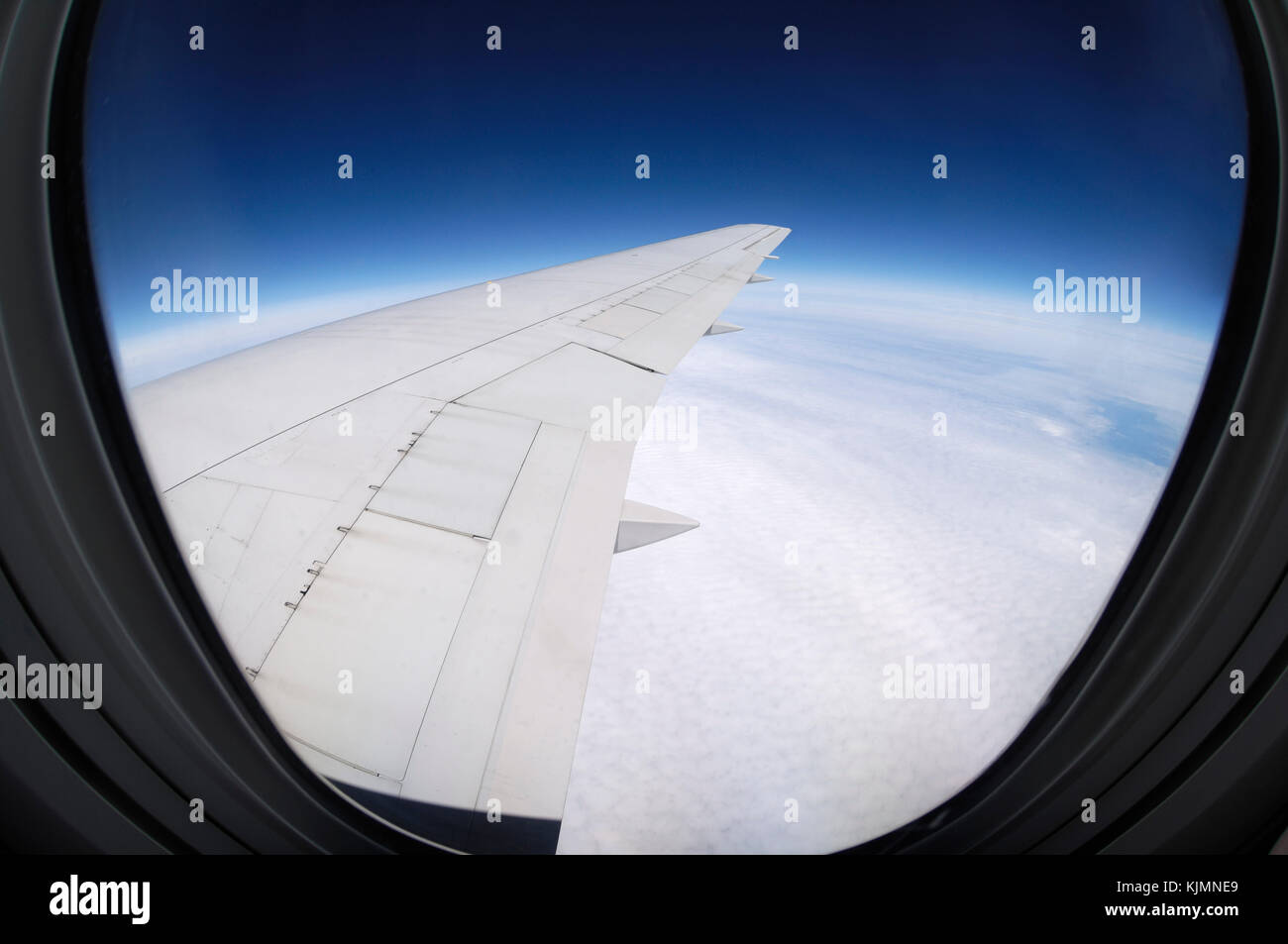 trailing-edge of the wing of a Continental Boeing 767-200 ER enroute ...