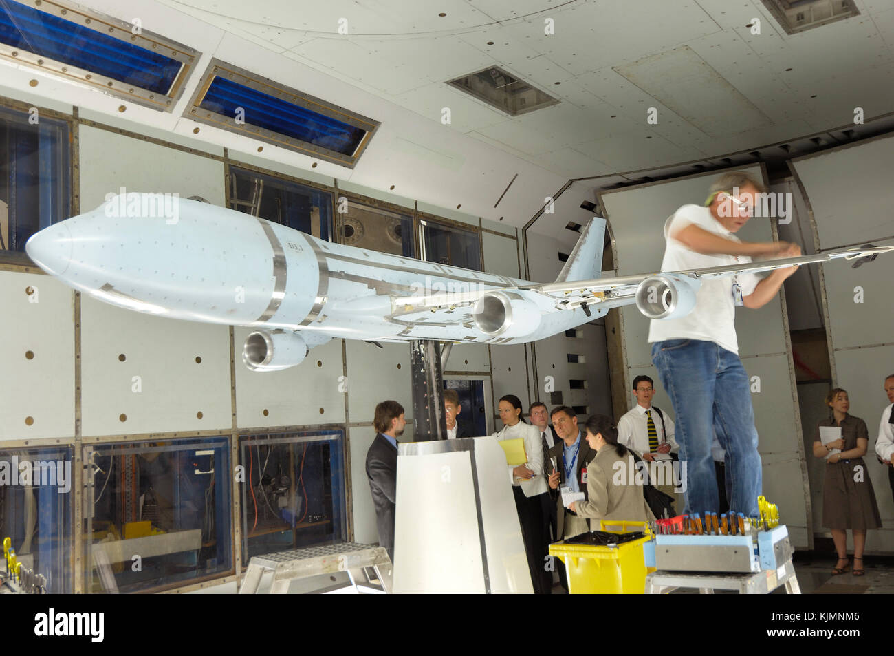 QinetiQ Boeing 747-8 testing Stock Photo - Alamy