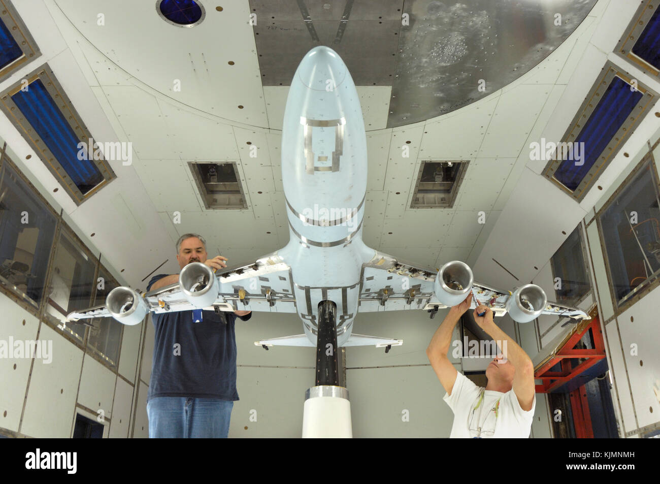 QinetiQ Boeing 747-8 testing Stock Photo - Alamy