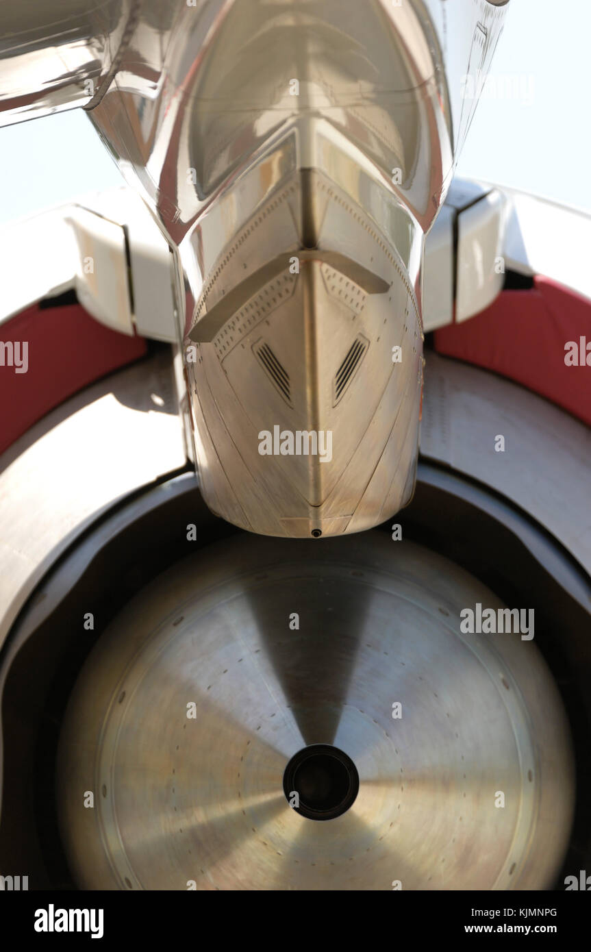 Ge cf34 10e hi-res stock photography and images - Alamy