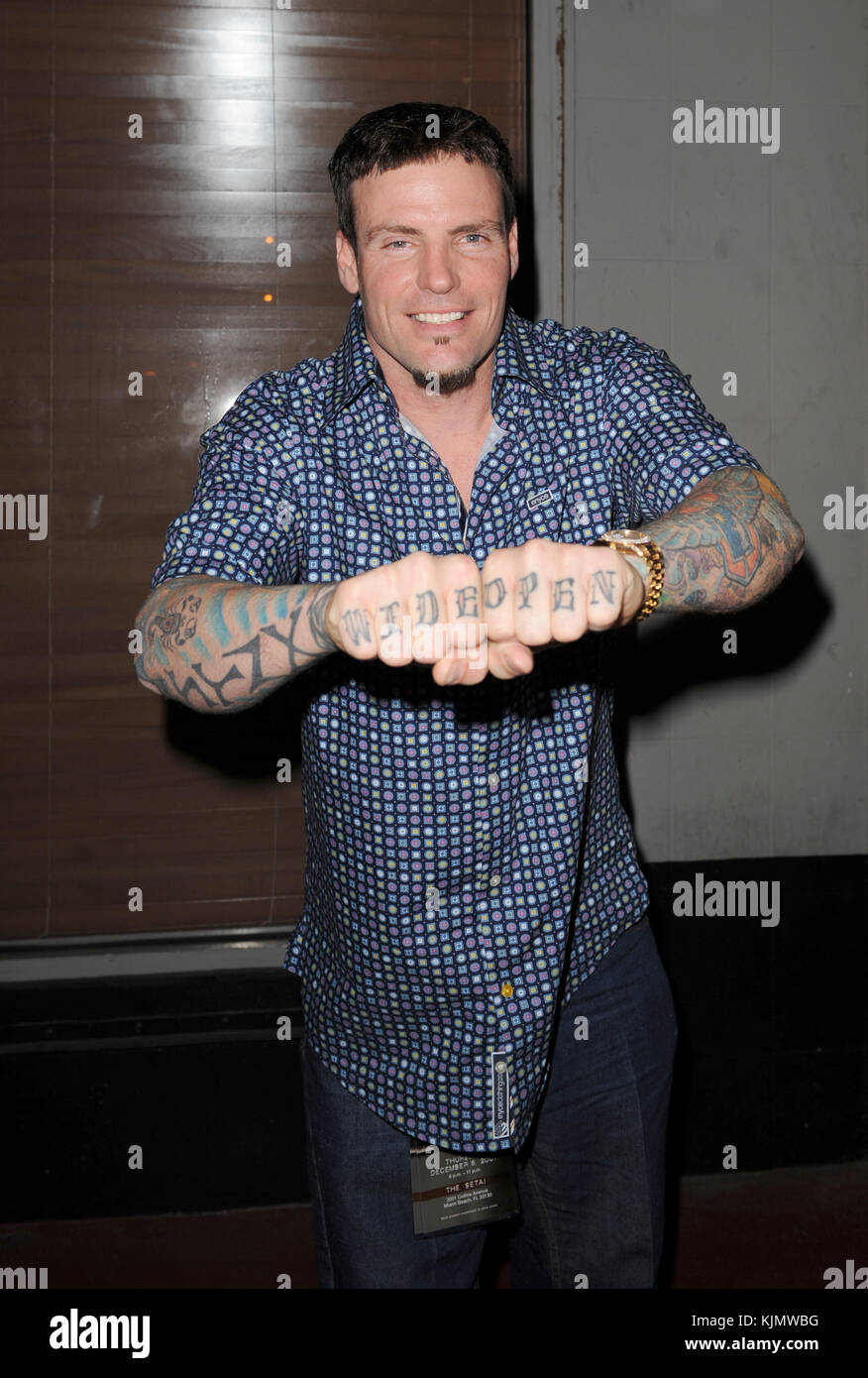 MIAMI - DECEMBER 07, 2007: (EXCLUSIVE COVERAGE) Former Rapper Vanilla ...