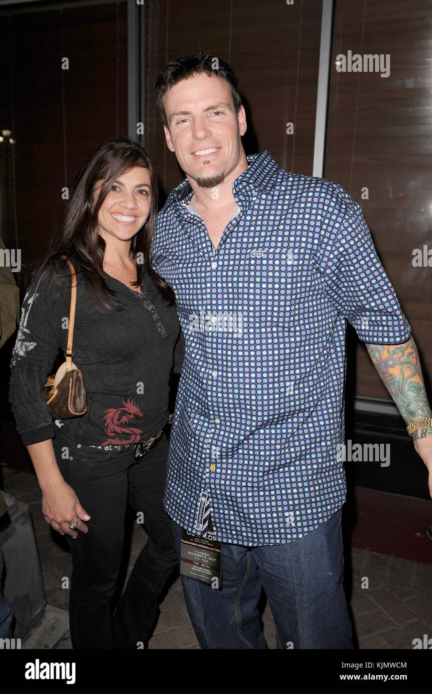 Vanilla Ices Wife Laura Van Winkle