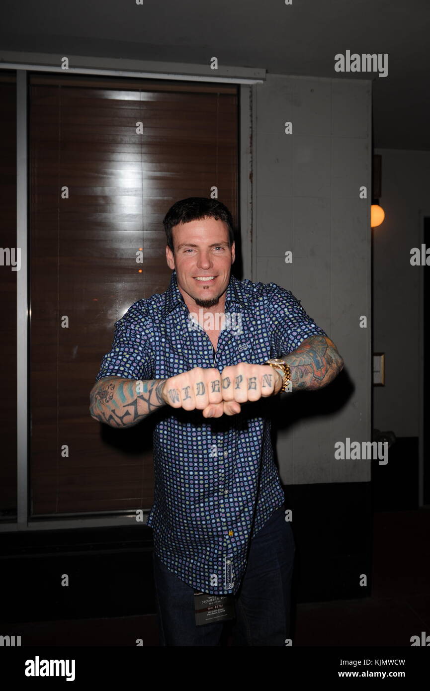 MIAMI - DECEMBER 07, 2007: (EXCLUSIVE COVERAGE) Former Rapper Vanilla ...