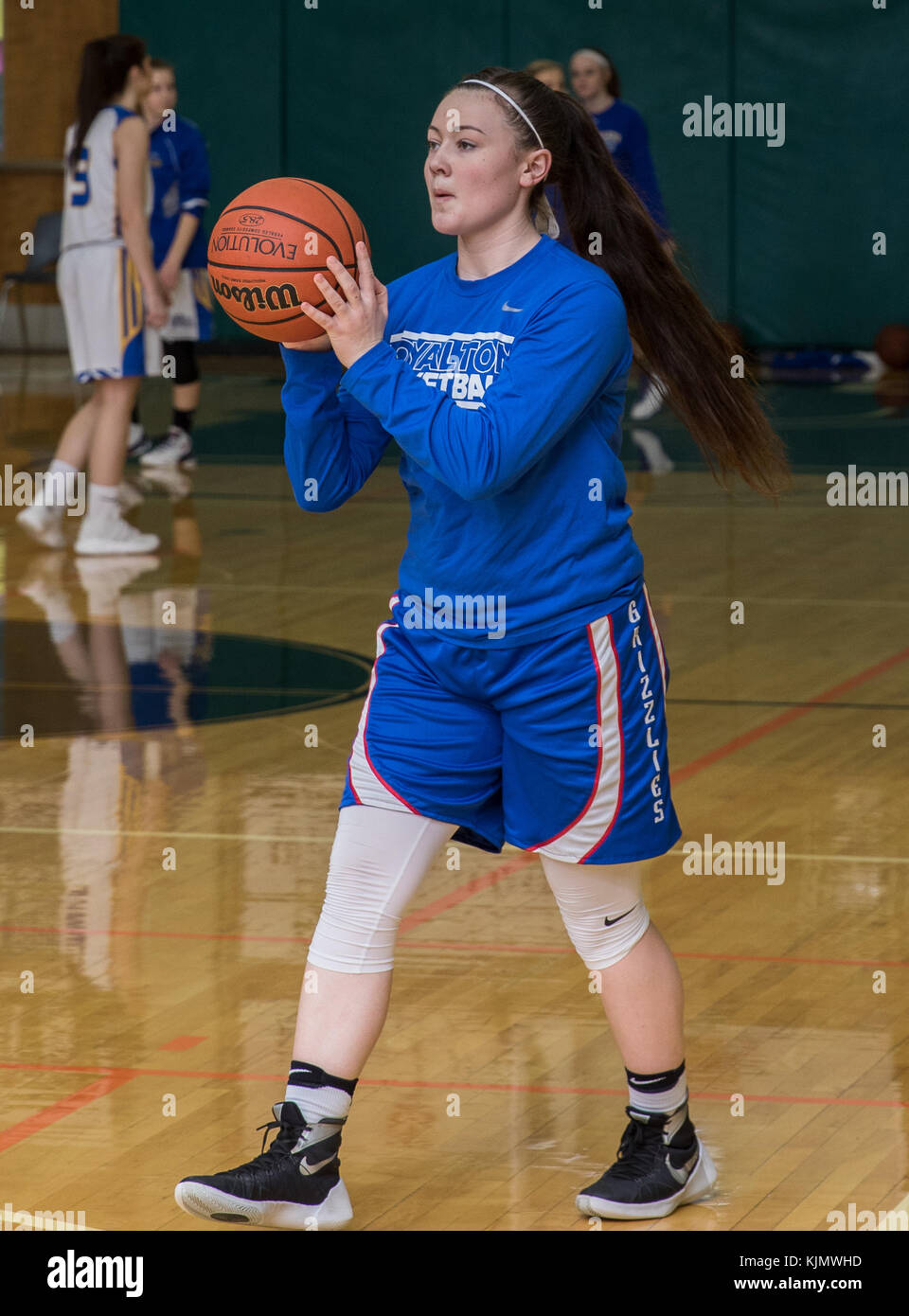 Female ballers hi-res stock photography and images - Alamy