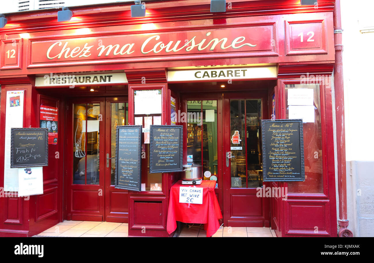 Paris corner cafe montmartre hi-res stock photography and images - Alamy