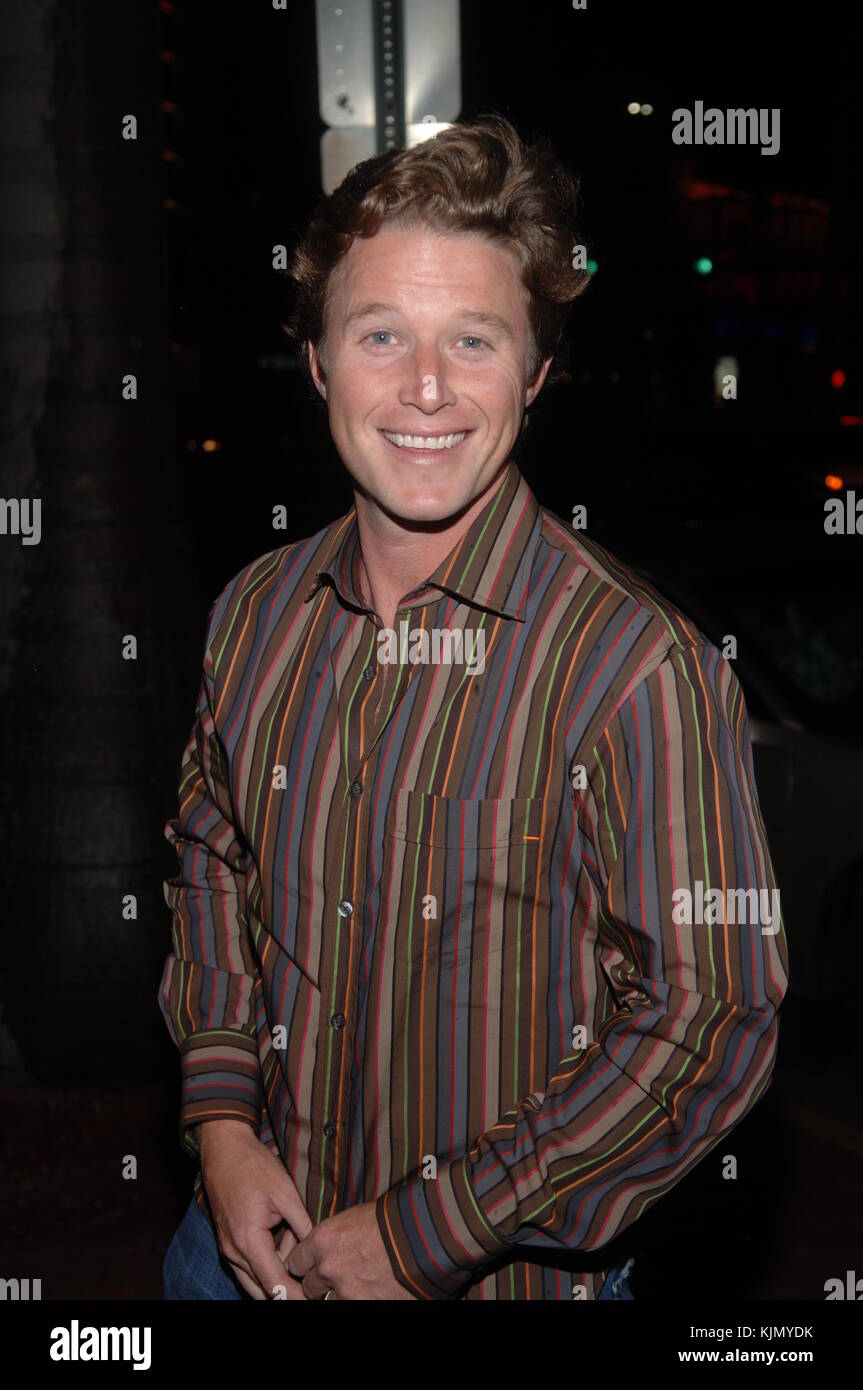 MIAMI BEACH - JULY 27 2005: Billy Bush entering China Grill Restaurant ...