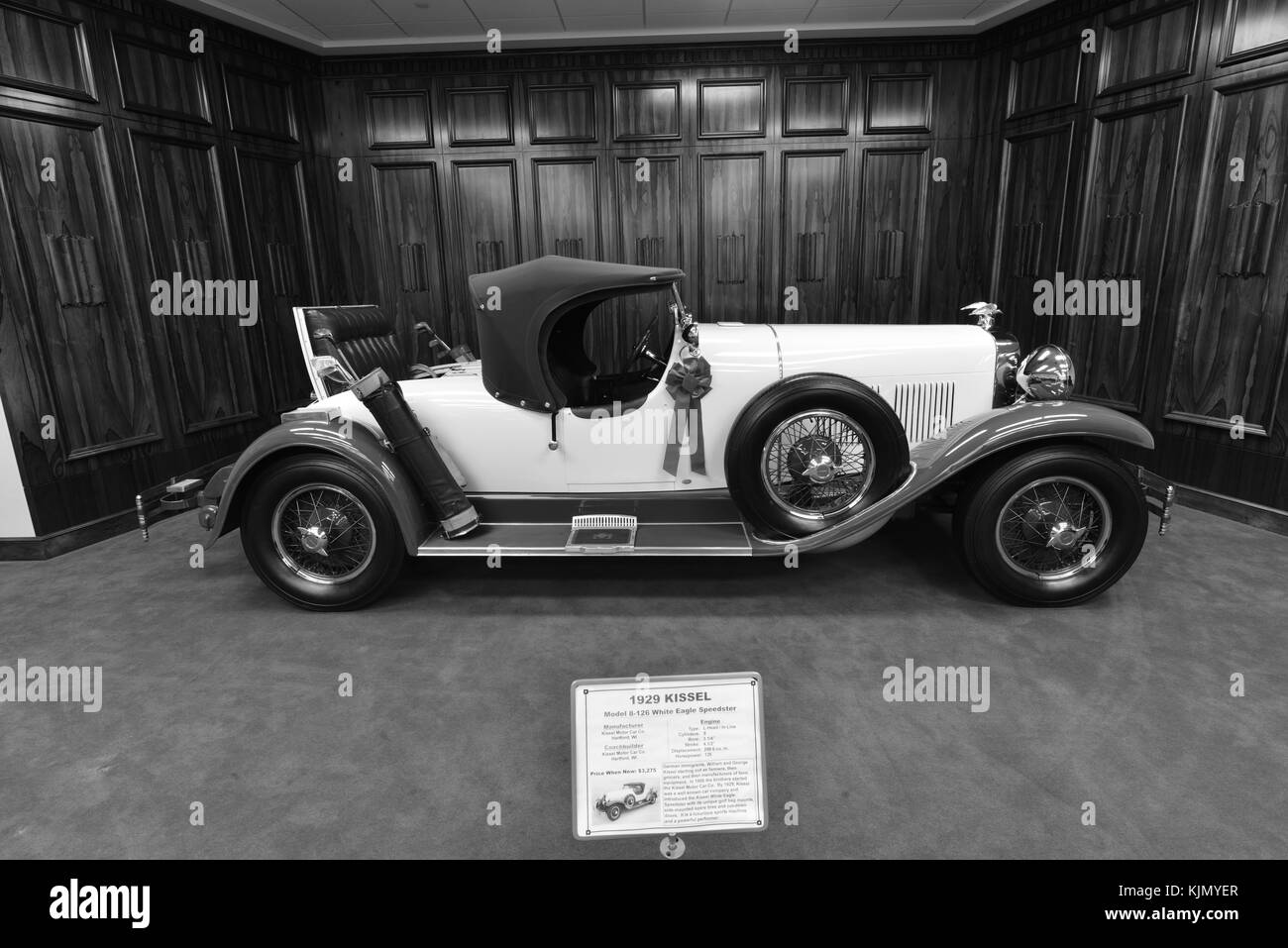 Green vintage classic car Black and White Stock Photos & Images - Alamy