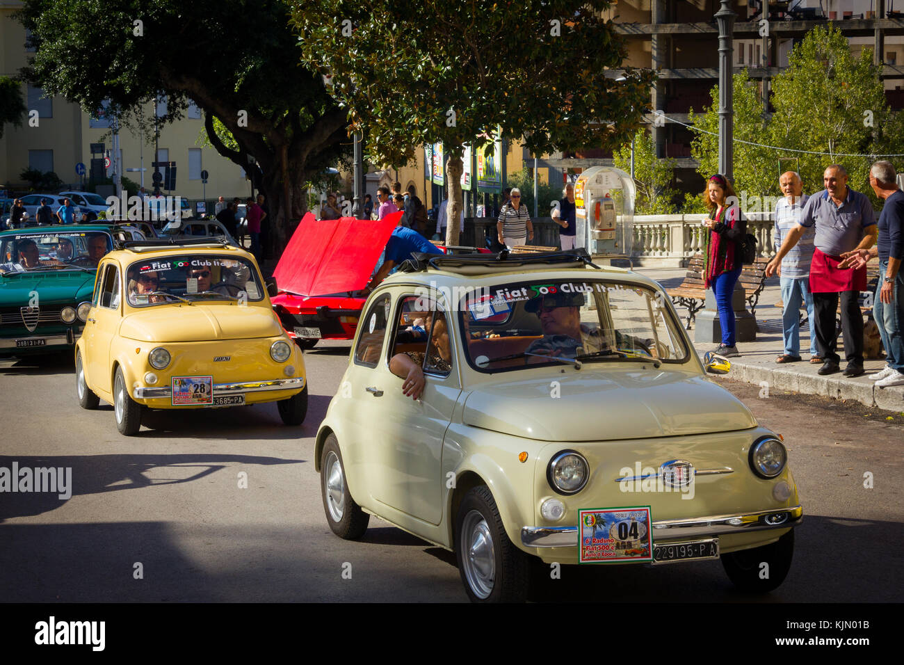 Italian sunshine hi-res stock photography and images - Alamy