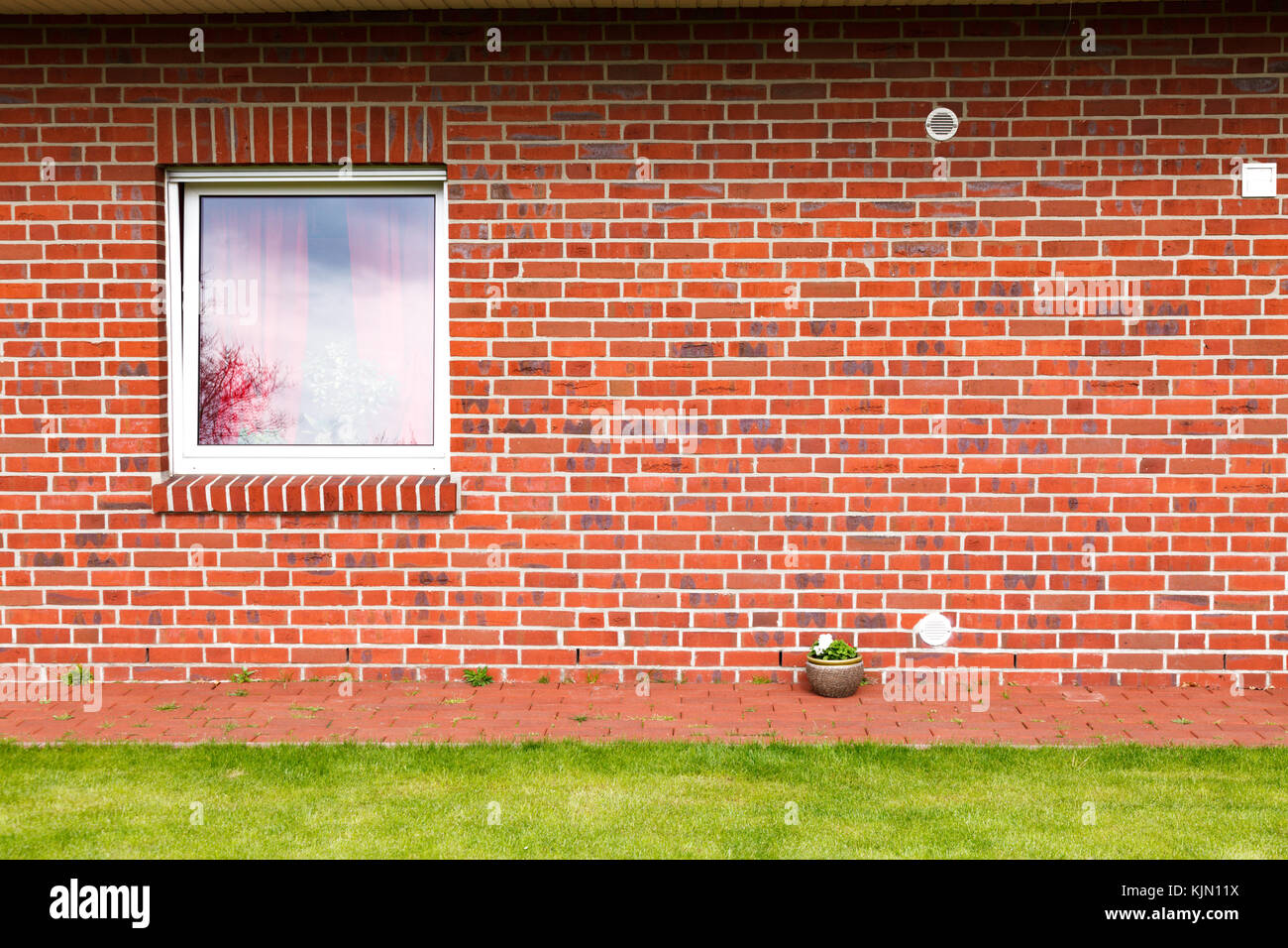 Red brick abstract background Stock Photo - Alamy