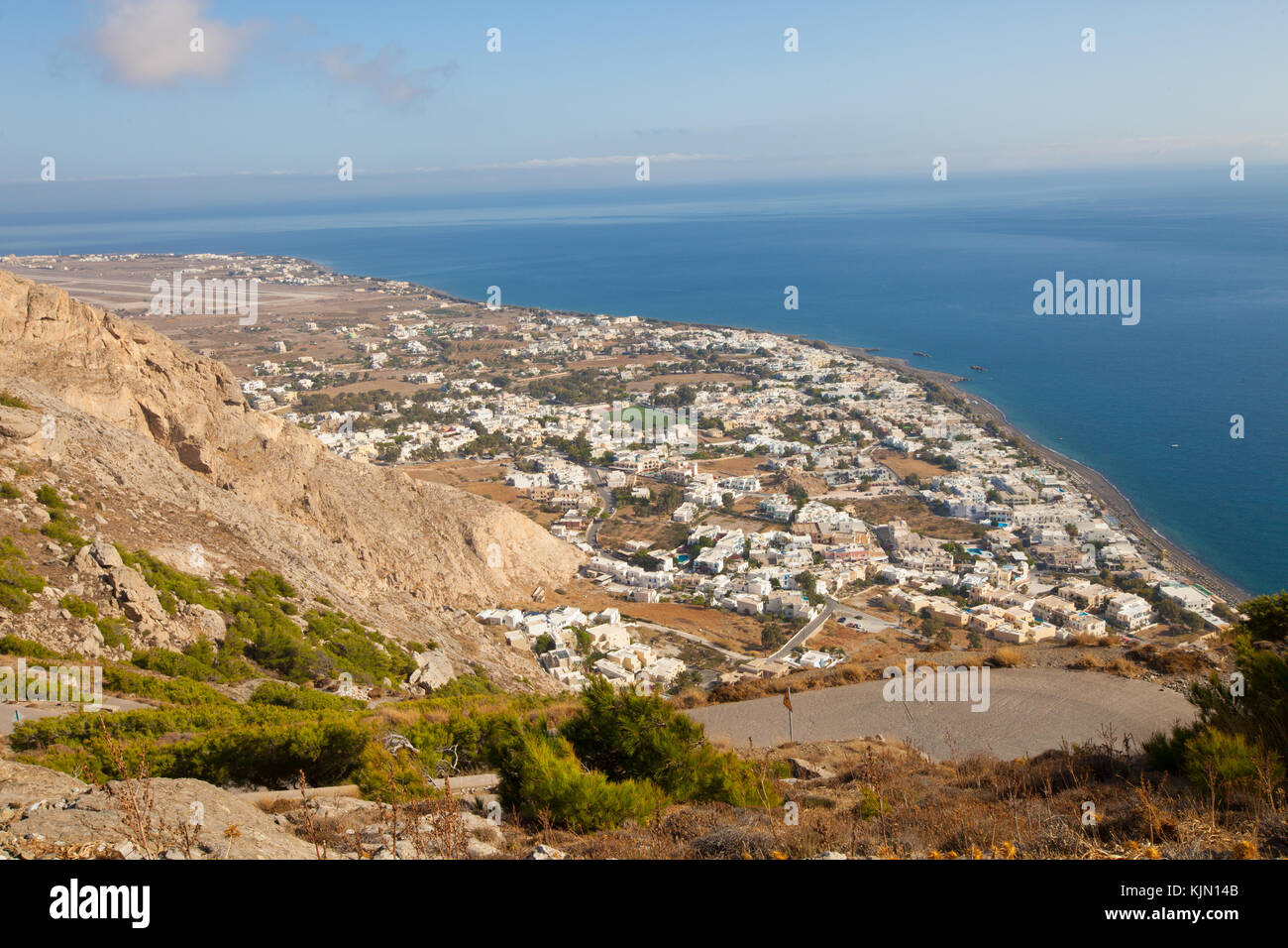 Perissa in santorini hi-res stock photography and images - Alamy