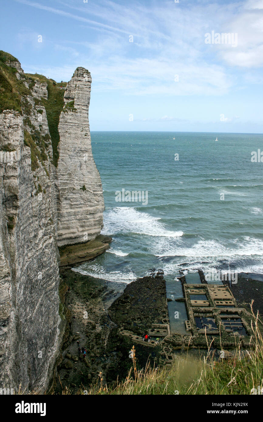 The manneporte near étretat hi-res stock photography and images - Alamy