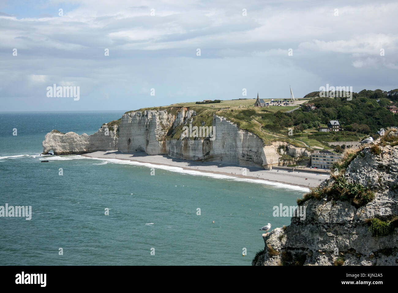 Manneporte rock arch hi-res stock photography and images - Alamy