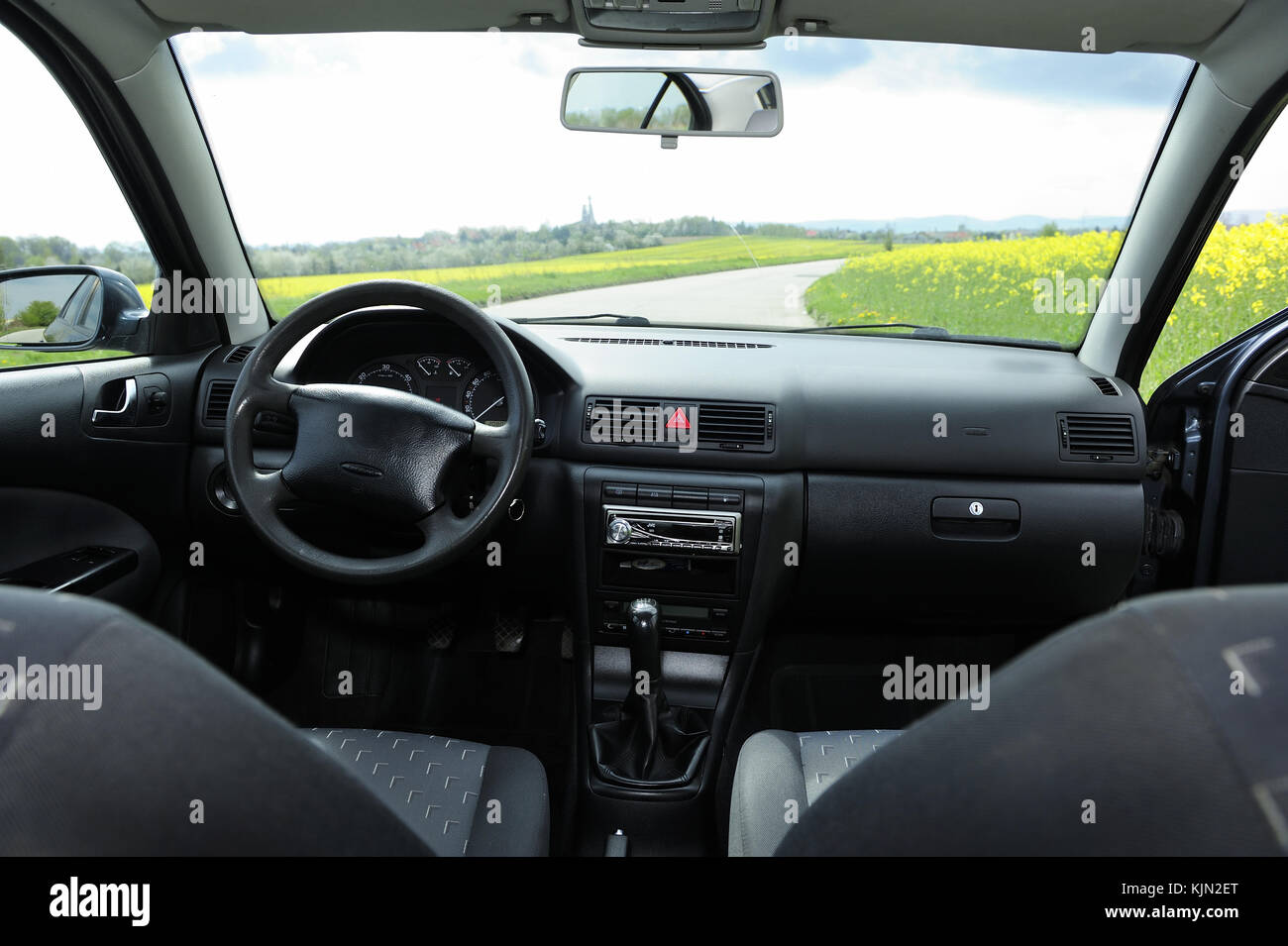 car, interior, security, open, travel, passengers, empty, luggage ...