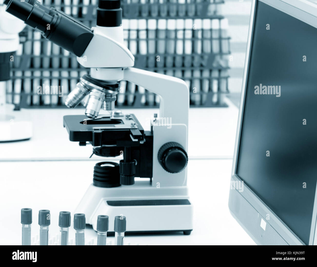 Microbiology equipment hi-res stock photography and images - Alamy