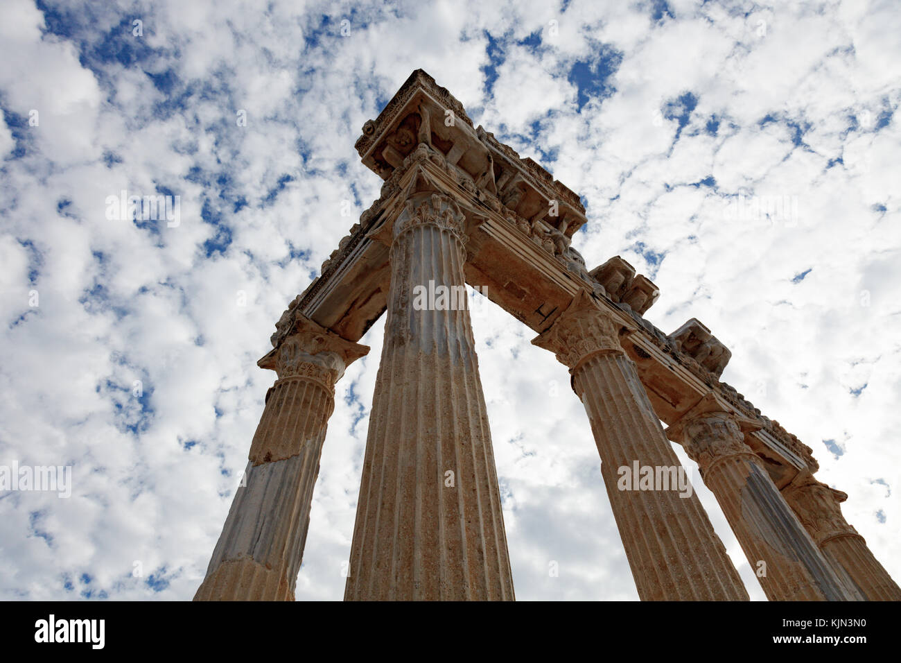 Columns of an ancient Greek temple, ruins Stock Photo - Alamy