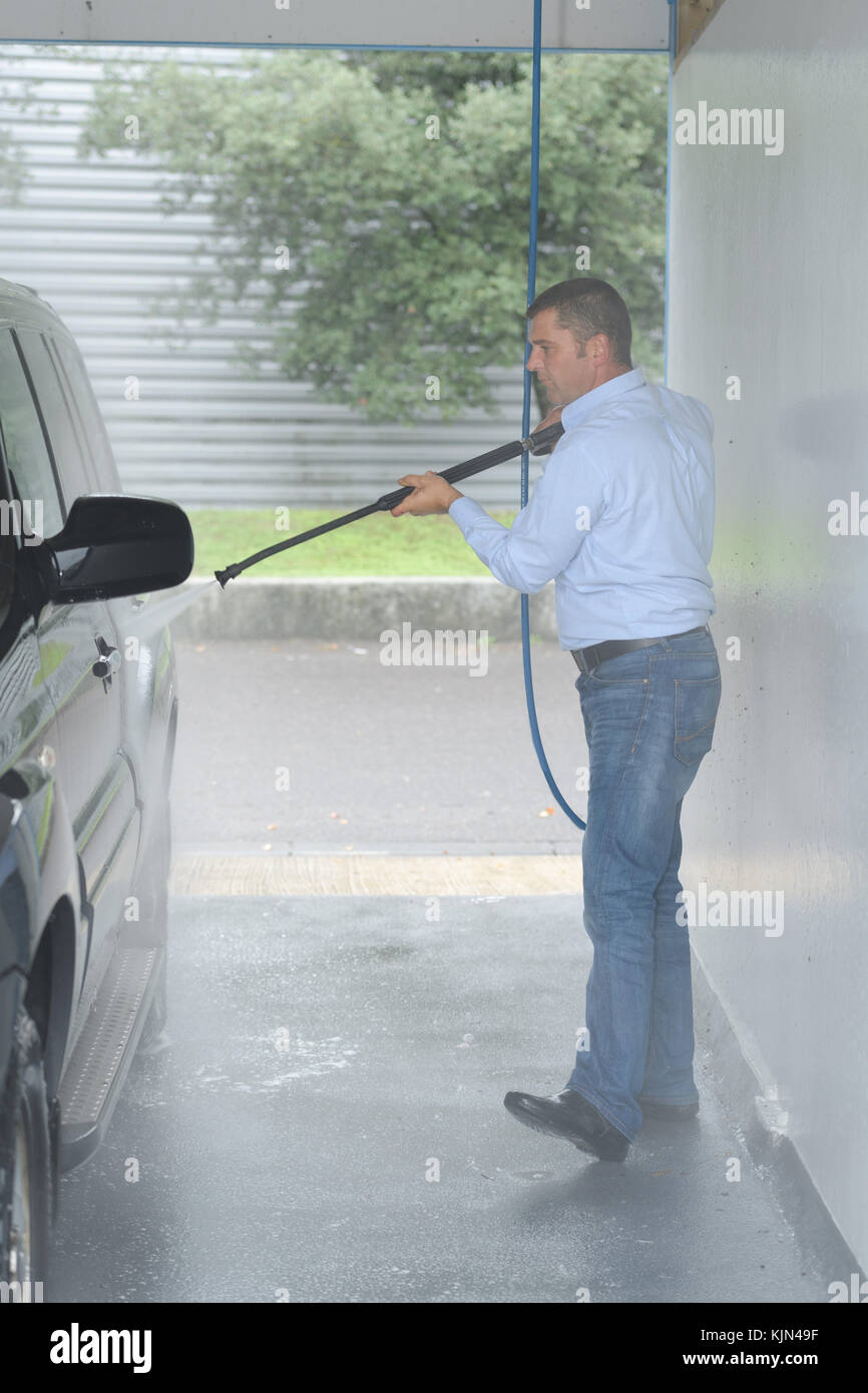 Mobile high pressure water hi-res stock photography and images - Alamy