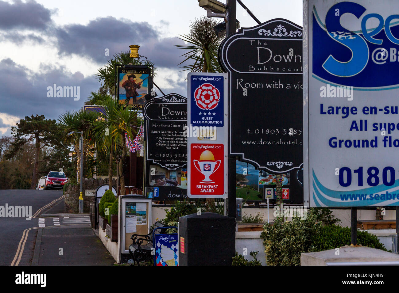 Devon road signs hi-res stock photography and images - Alamy