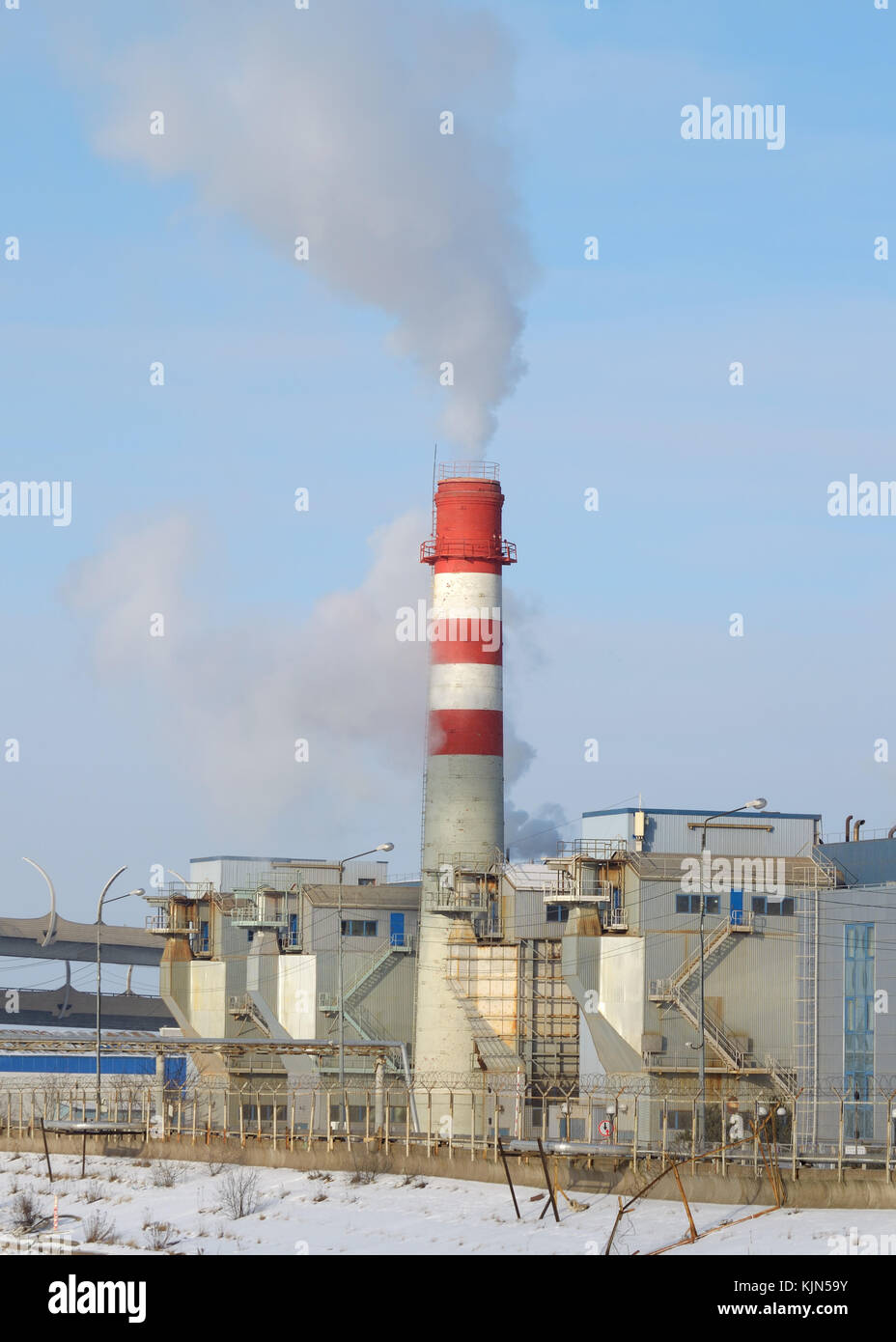 High industrial pipe hi-res stock photography and images - Alamy
