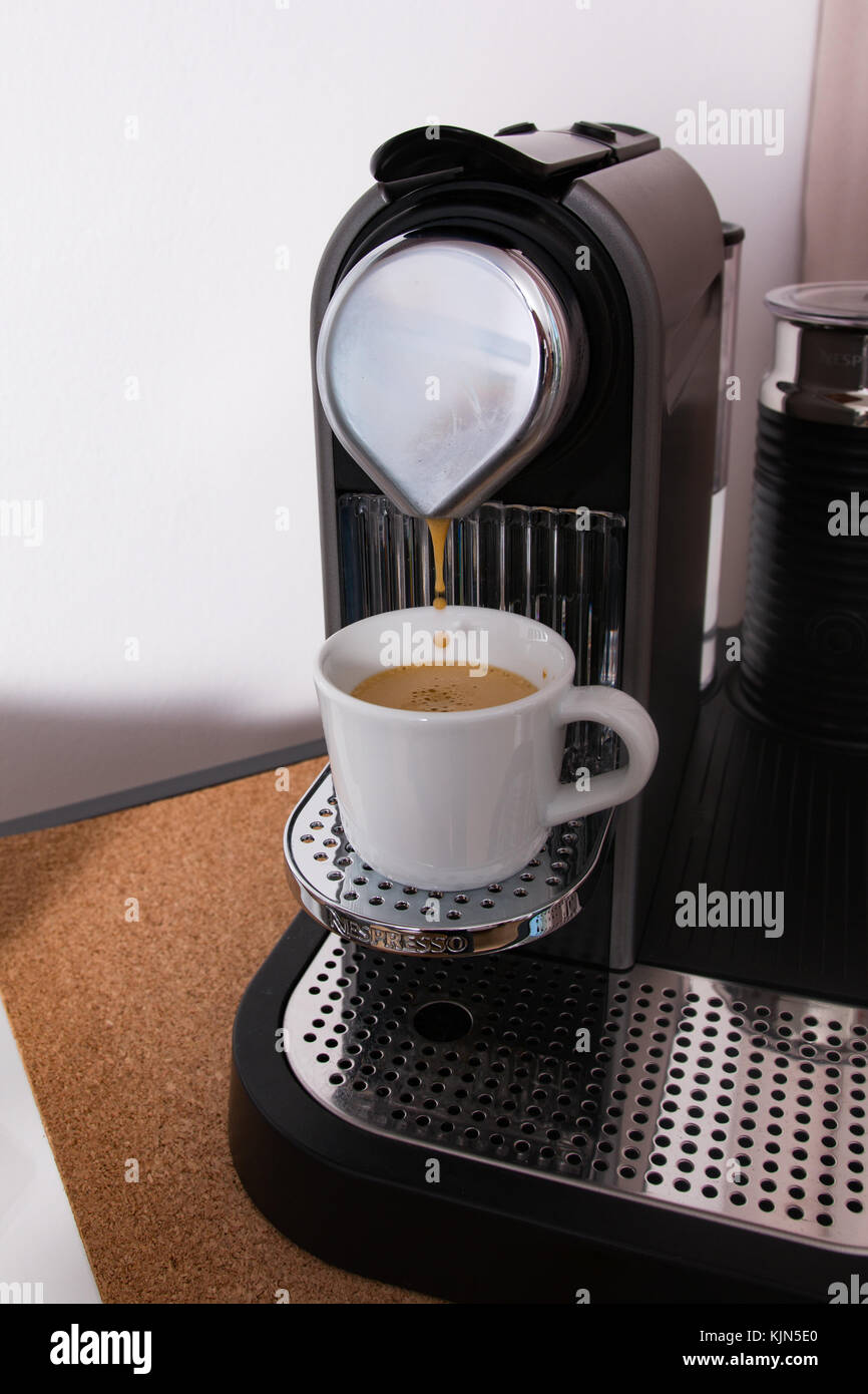 Student coffee machine hi-res stock photography and images - Alamy