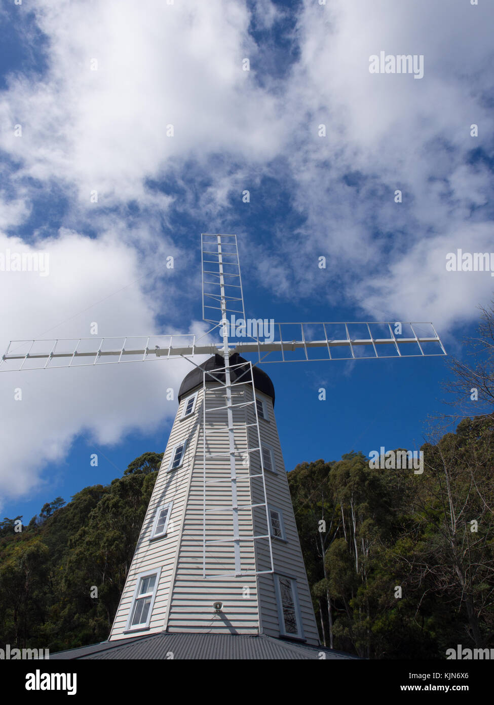 White windmill blue sky hi-res stock photography and images - Alamy