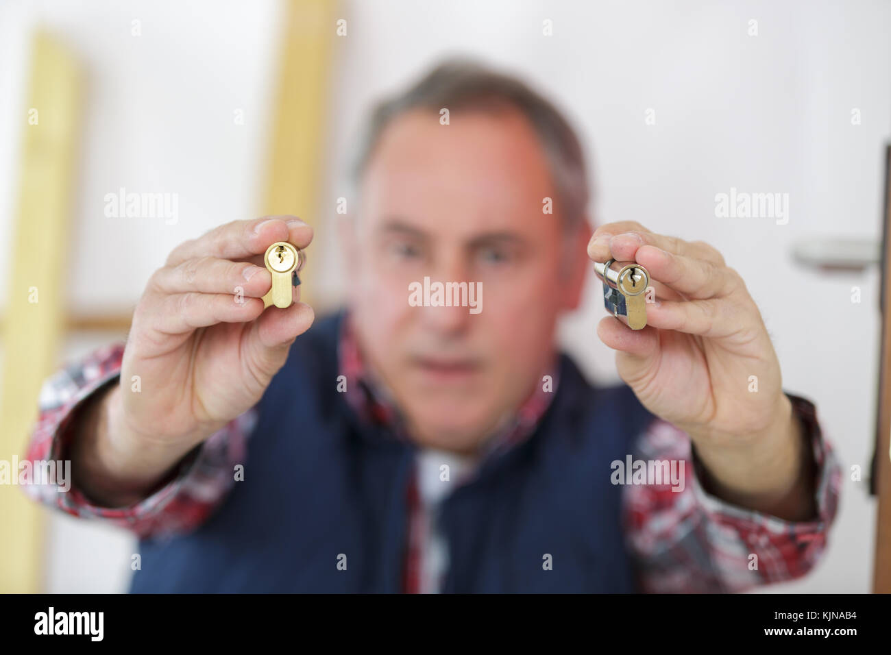 padlock in hand Stock Photo - Alamy