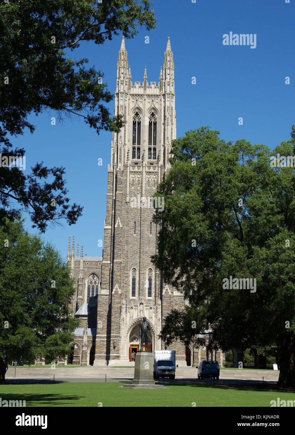 Duke university campus hi-res stock photography and images - Alamy