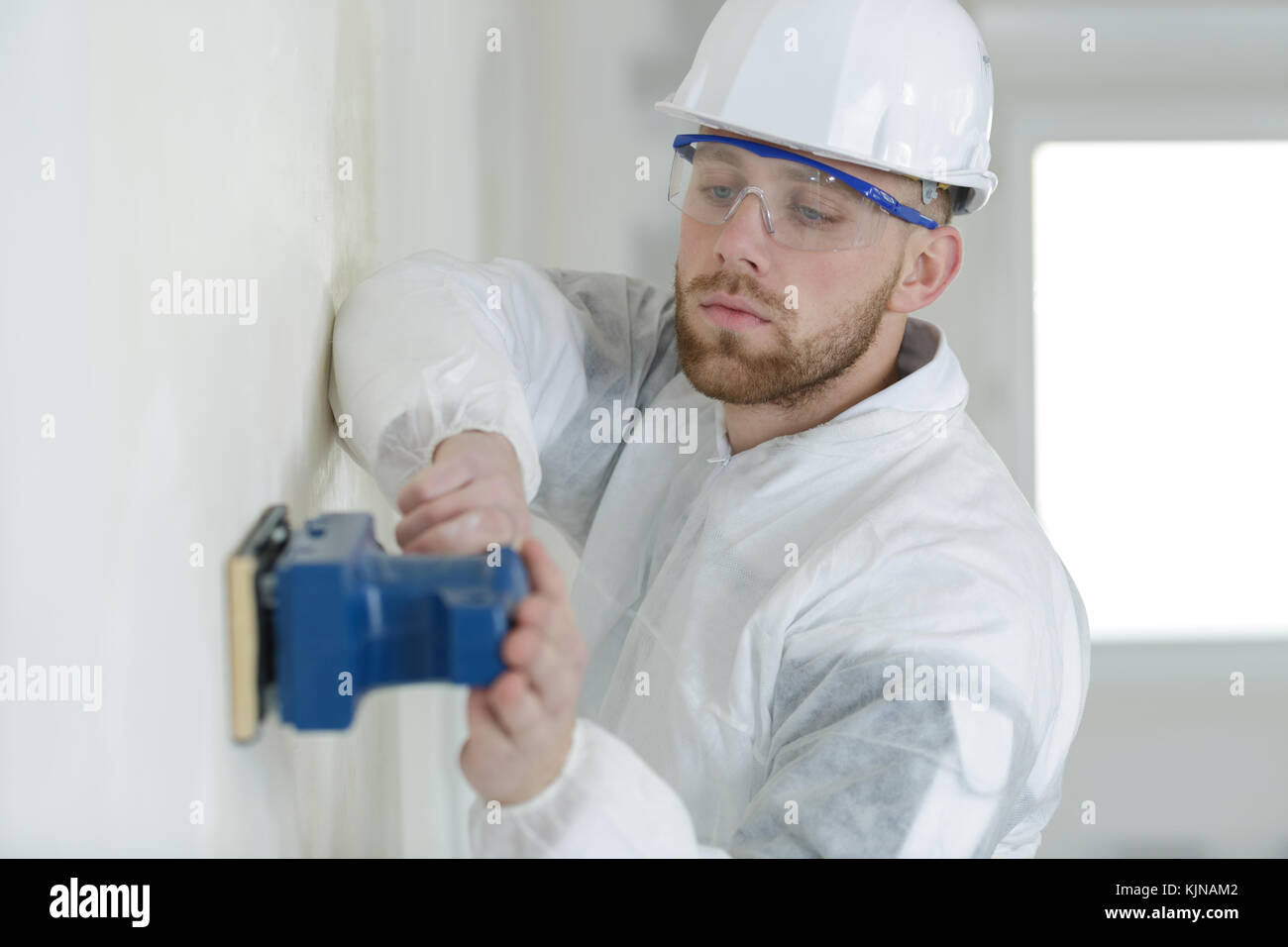 smooth finishing the wall Stock Photo - Alamy