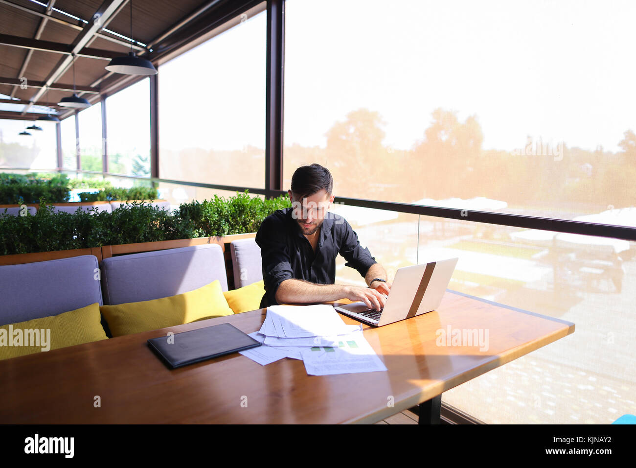 Overwrite text hi-res stock photography and images - Alamy