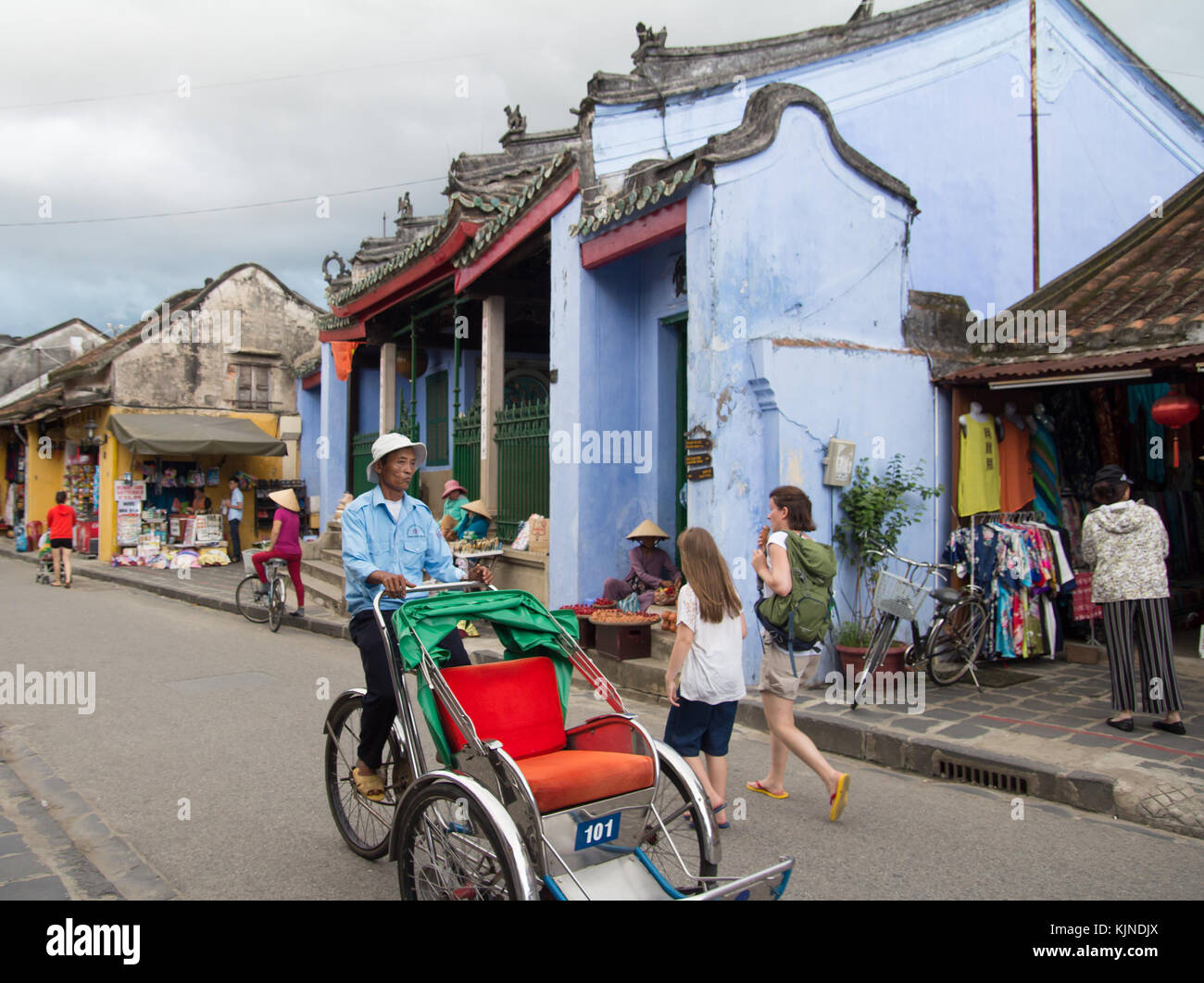 Rickshaw hi-res stock photography and images - Alamy