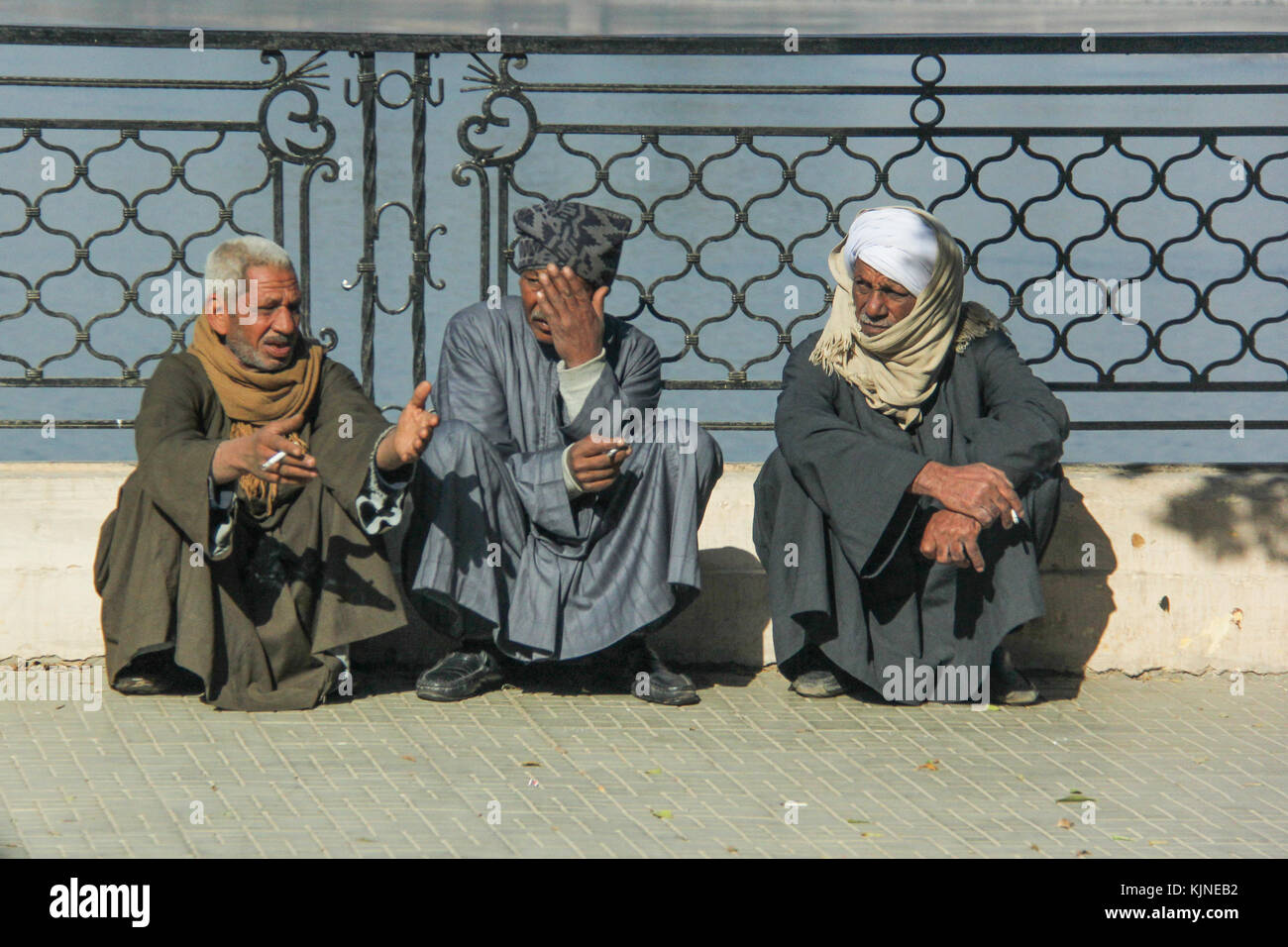 Egypt poverty muslim man hi-res stock photography and images - Alamy