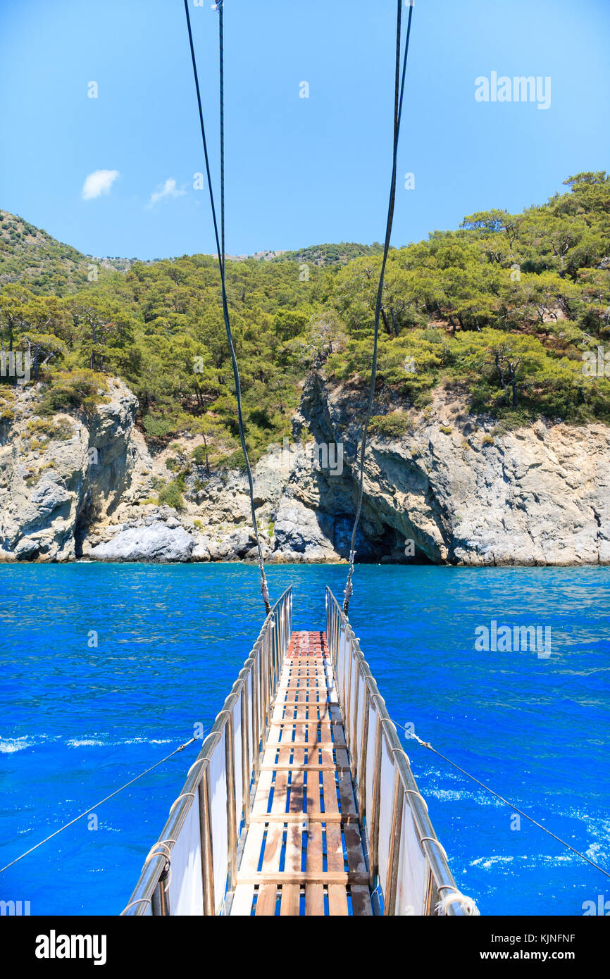 Back of a boat in sea Stock Photo - Alamy