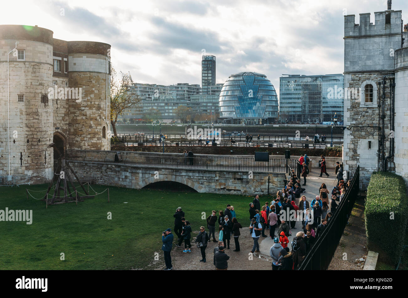 Tourists at entrance to Tower of London fort, a major touristic ...