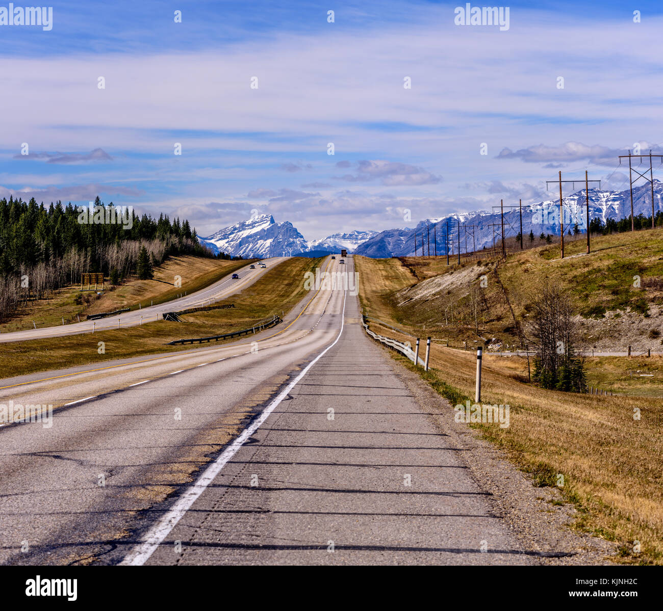 Beautiful asphalt road, highway in North America with spectacular views ...
