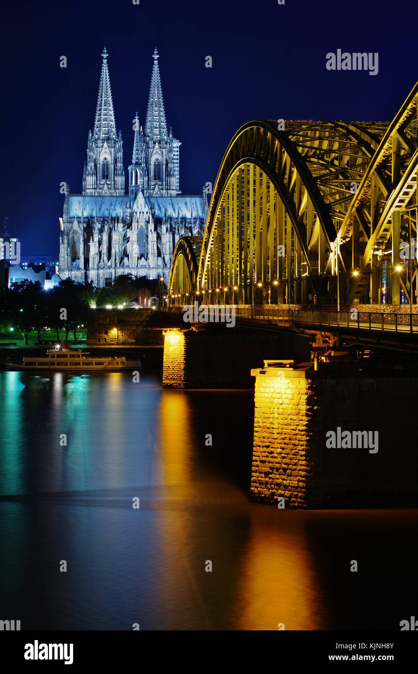 Cologne Panorama Night Stock Photo - Alamy