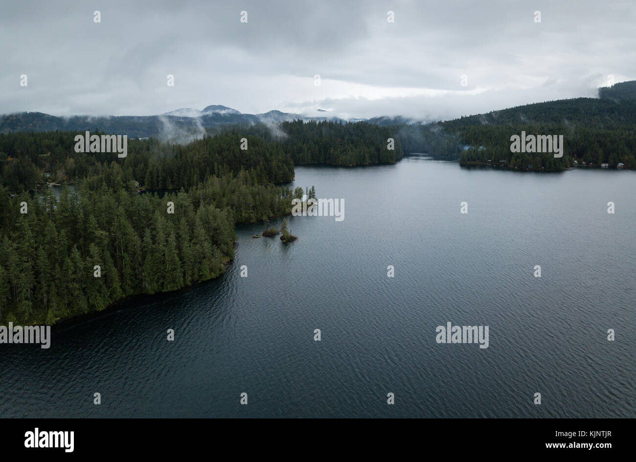 Ruby lake canada hi-res stock photography and images - Alamy