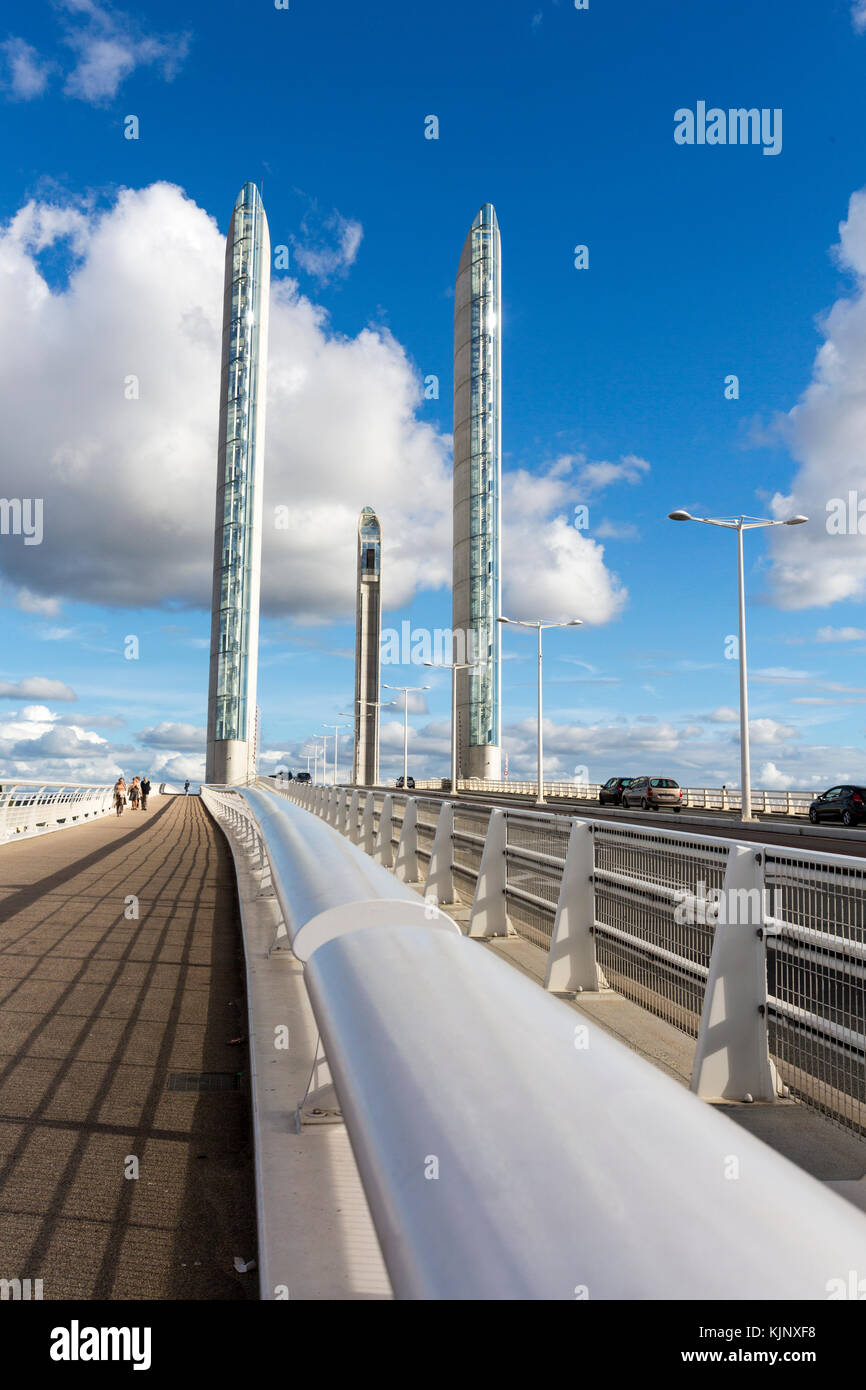 Pont bacalan bastide hi-res stock photography and images - Alamy