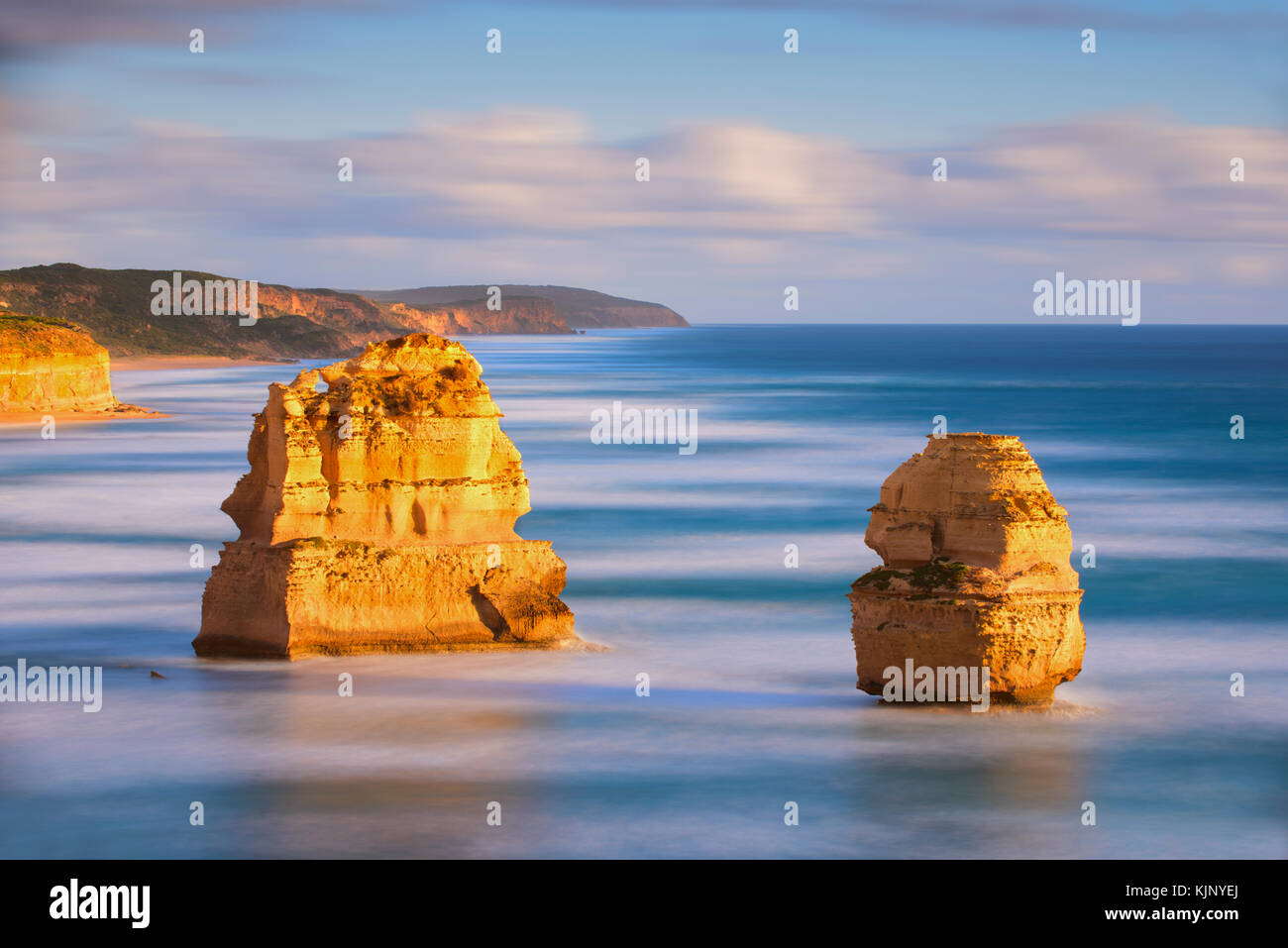 Sunset at The Gibson Steps, The Twelve Apostles, Great Ocean Road, Port ...
