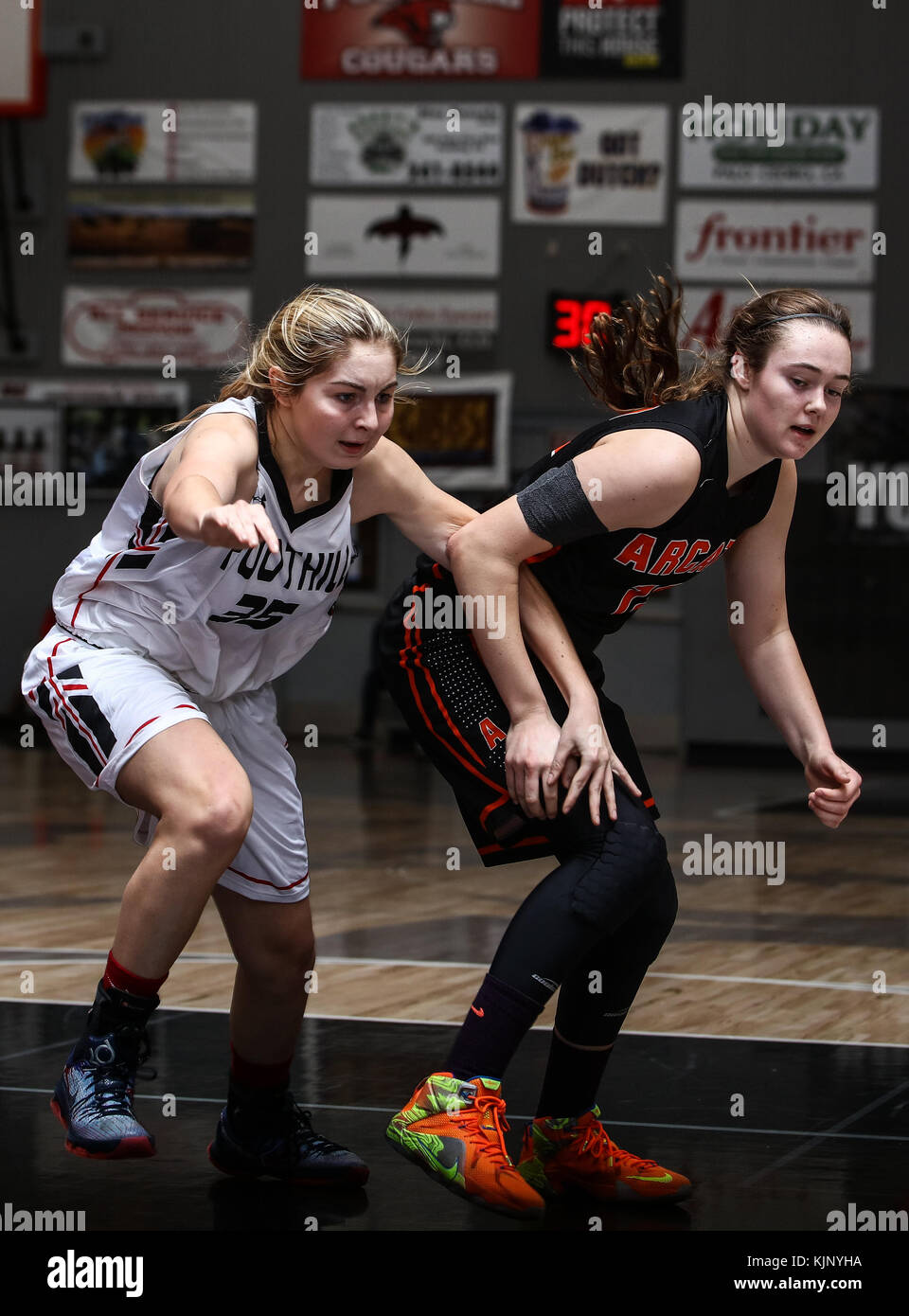 girls-basketball-action-with-arcata-vs-foothill-high-school-in-palo