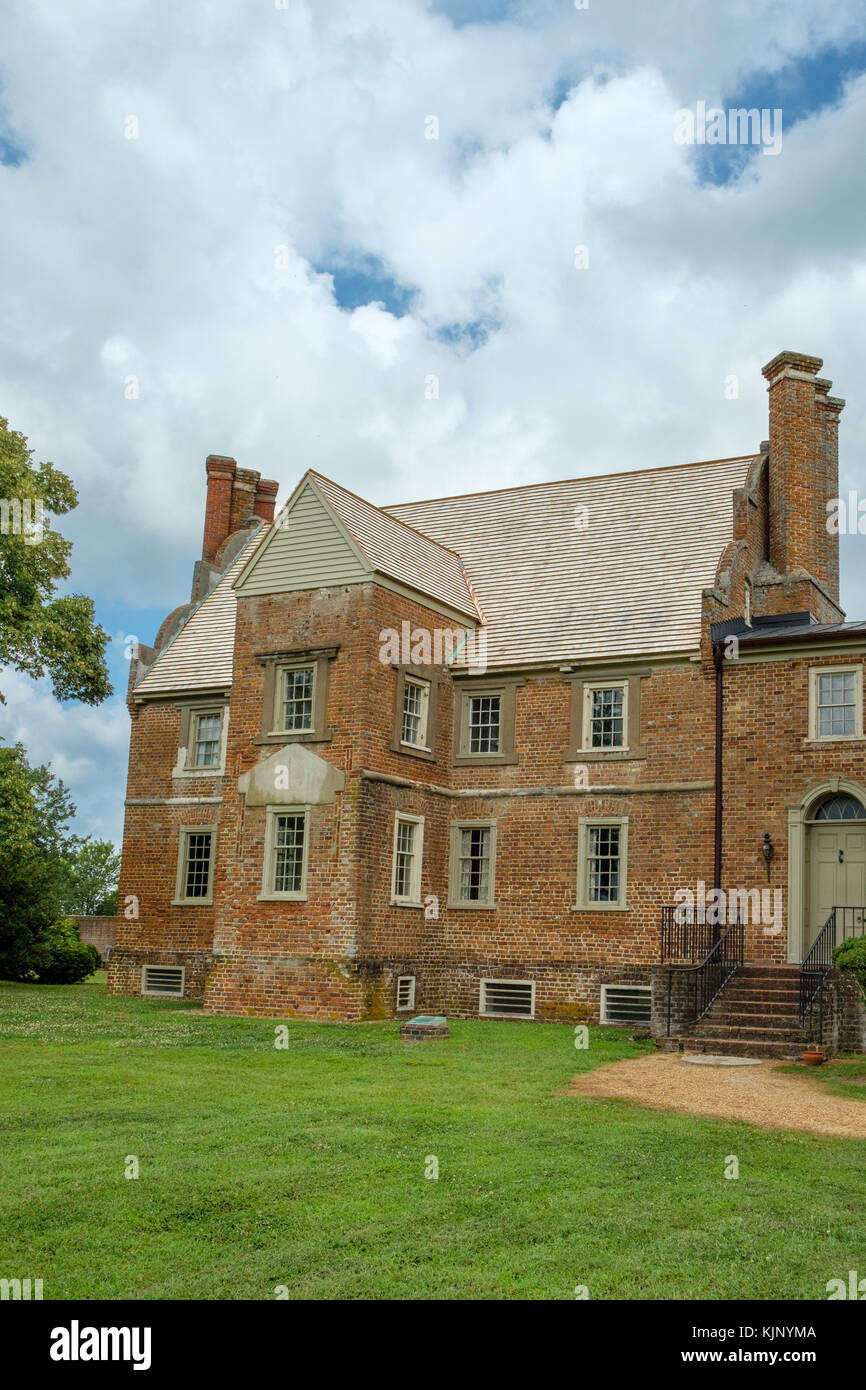 Bacons Castle, 465 Bacons Castle Trail, Surry, Virginia Stock Photo - Alamy