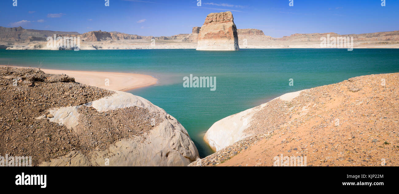 Lone rock beach lake powell hi-res stock photography and images - Alamy
