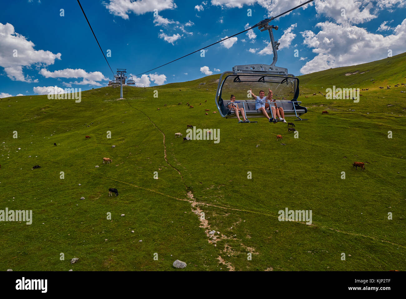 GODERZI SKI RESORT, GEORGIA - 08 AUGUST 2017: happy tourists waving ...